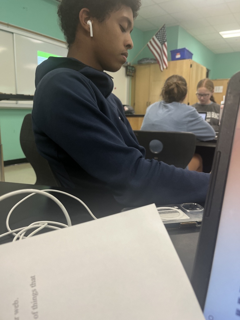 Something from N Maple Rd, Ann Arbor, MI, US on August 31, 2023 at 01: ...